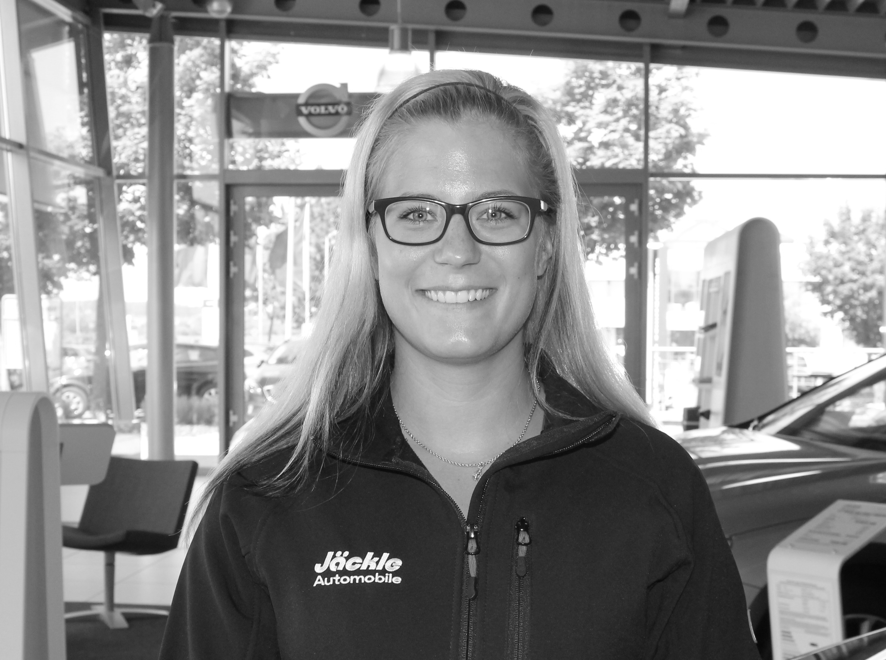 Jennifer Kirschner | Jäckle Automobile KG – Ihr Automobilpartner